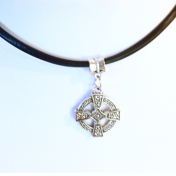 Jewelry | Celtic Cross Black Leather Choker | Poshmark